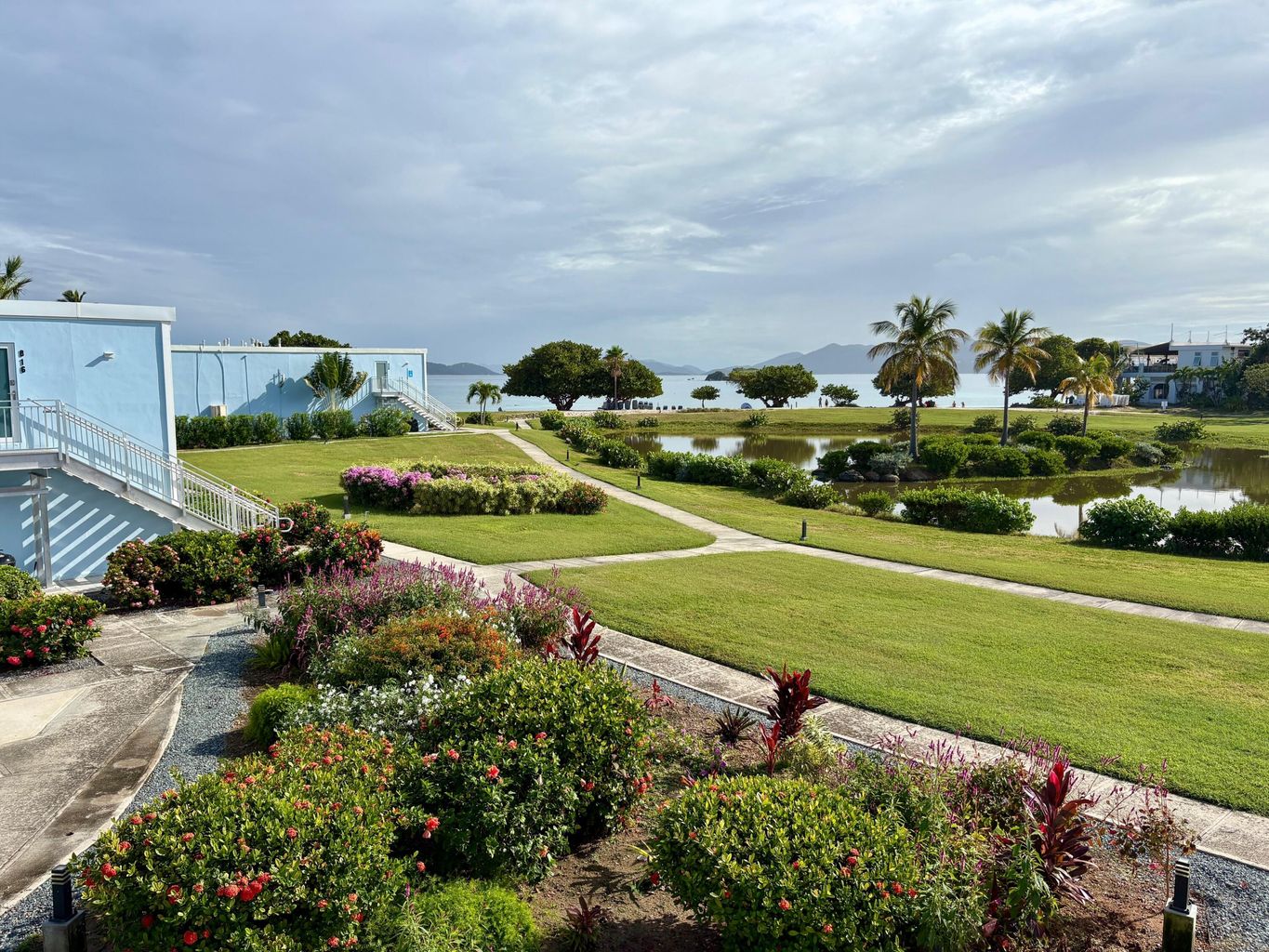 sb-exterior 2 | Swack Vacations